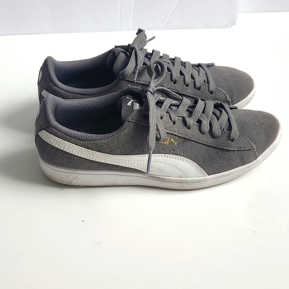 Puma | Shoes | Puma Grey Suede Lowcut Sneakers Size 8 | Poshmark